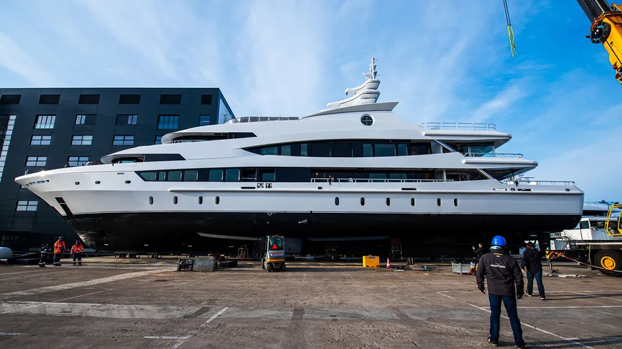 Lucky Lady yacht (Oceanco, 62.6m, 2002)